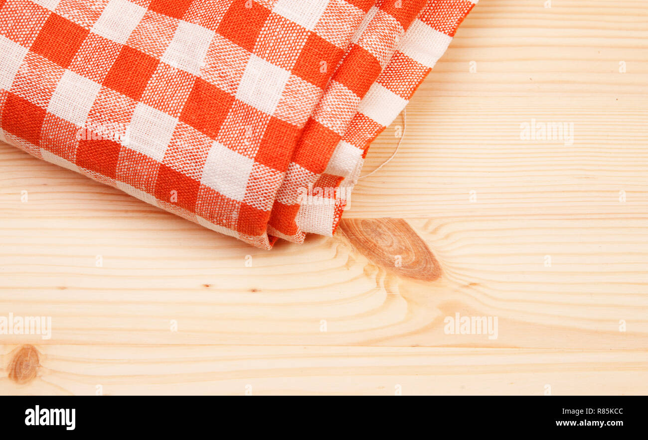 Tablecloth red and white checkered wavy on board Stock Photo - Alamy