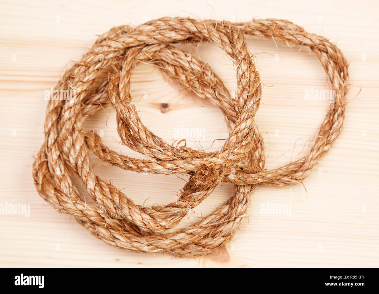 Square lashing hi-res stock photography and images - Alamy