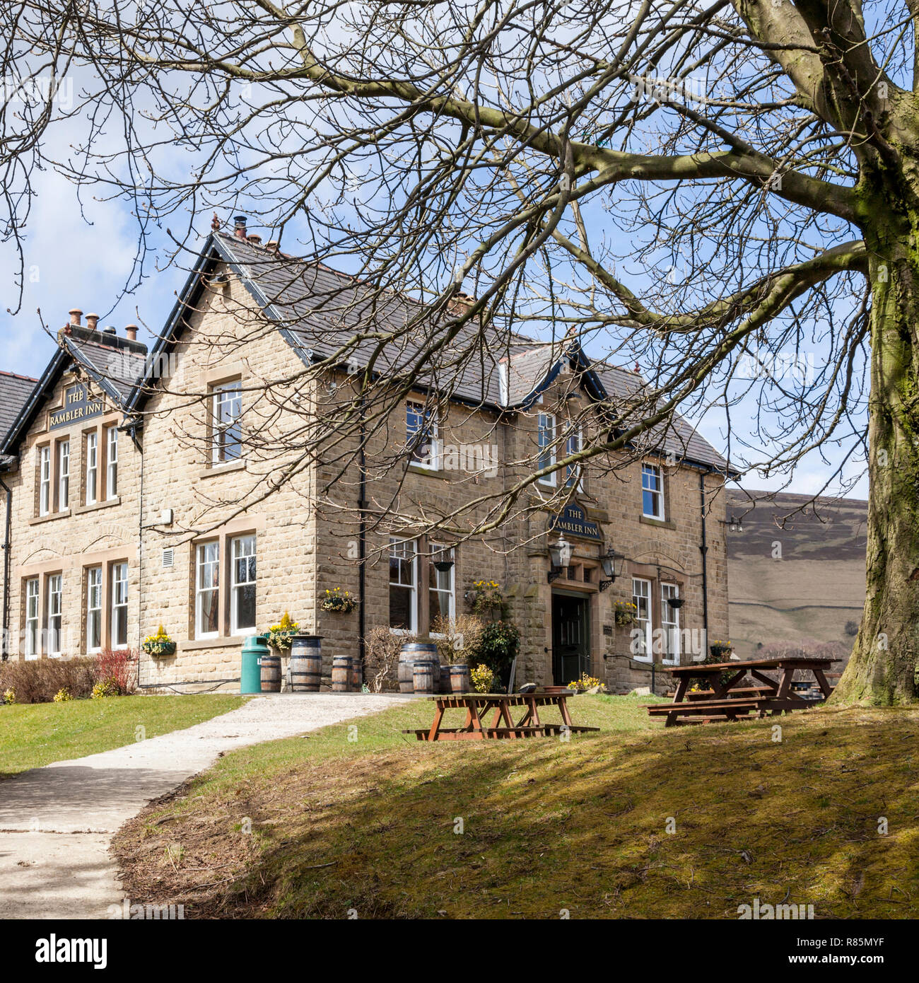Rambler inn in edale hi-res stock photography and images - Alamy