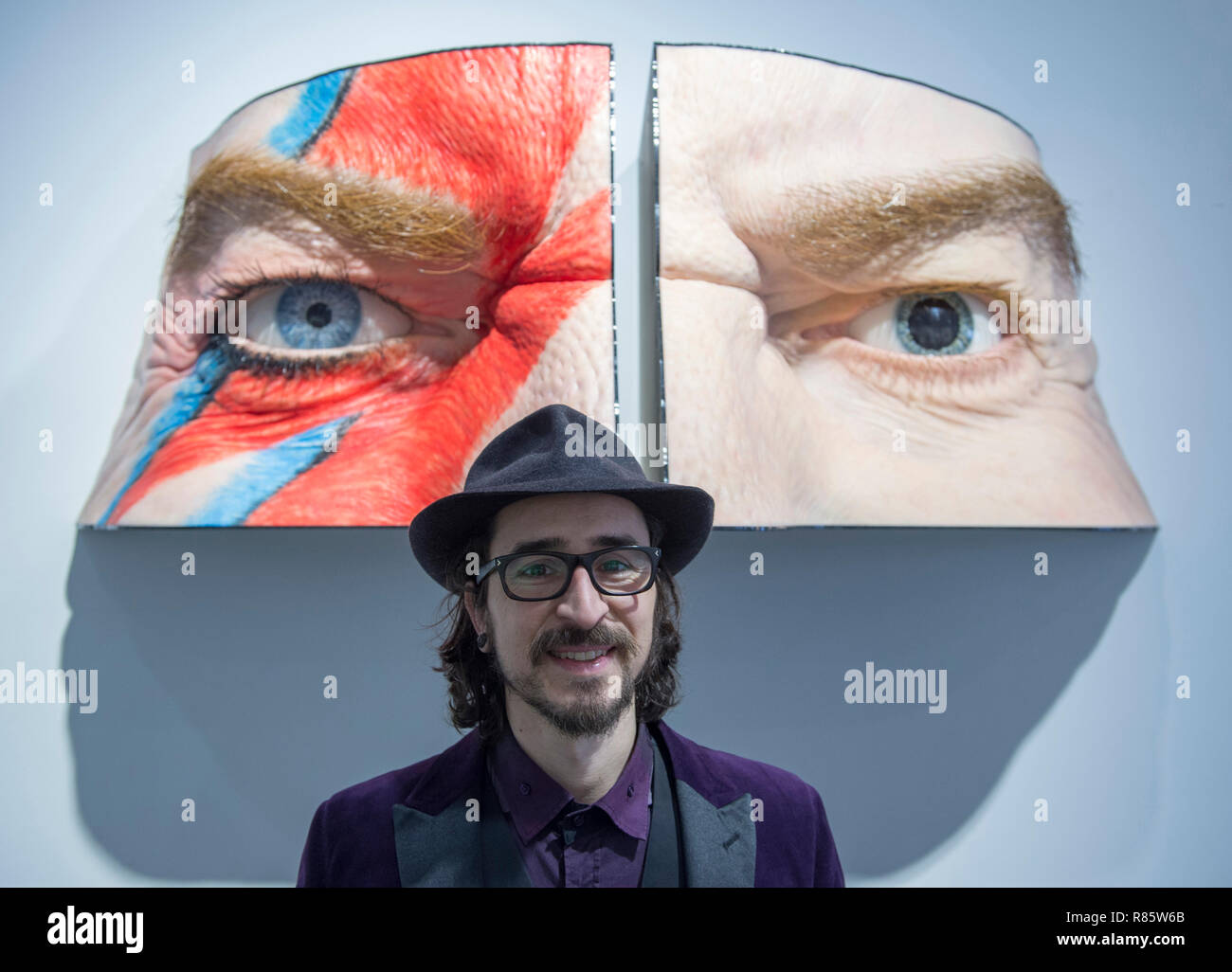 Game of thrones prosthetic make up artist hi-res stock photography and ...