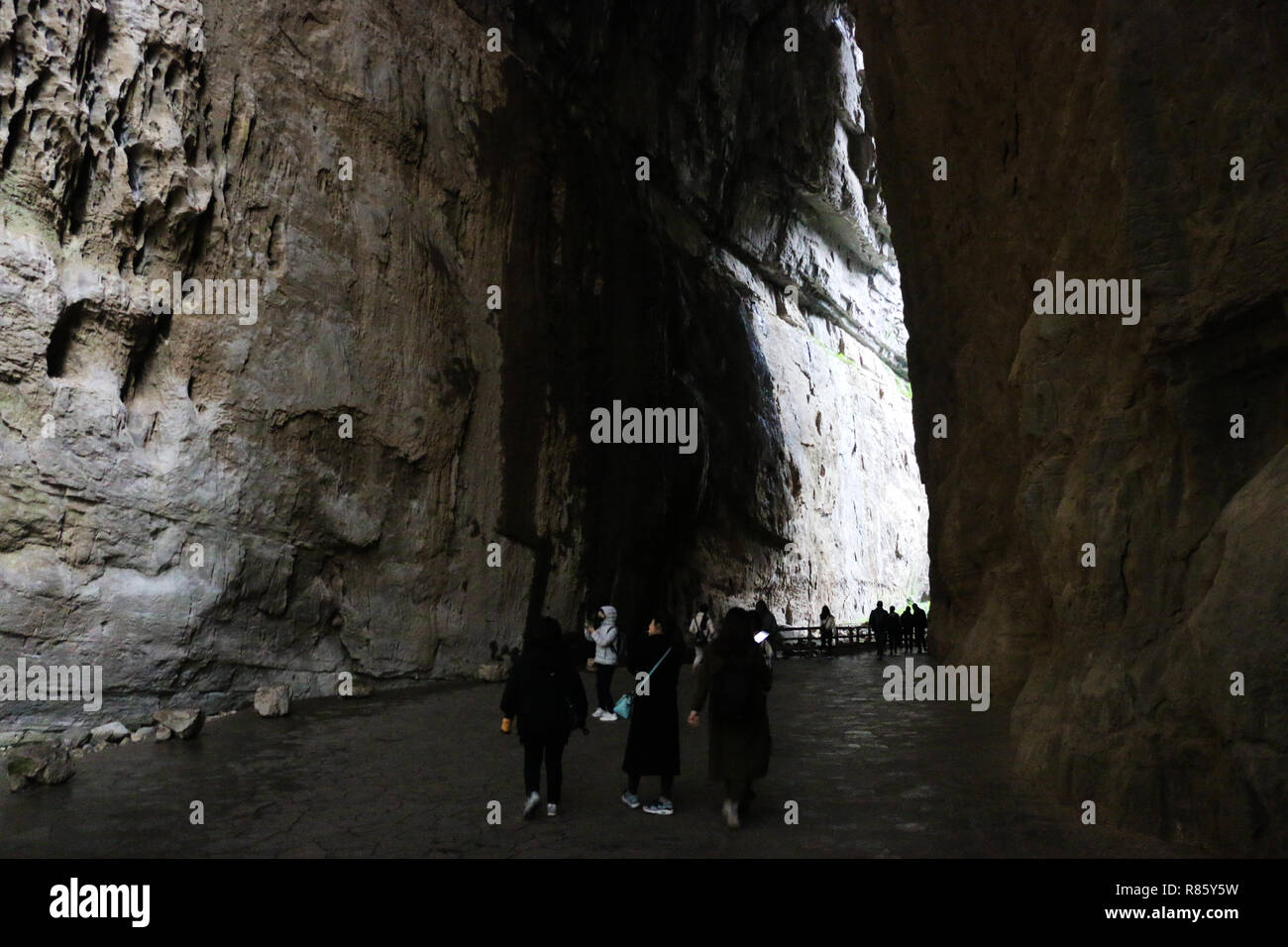 Tiankeng hi-res stock photography and images - Alamy
