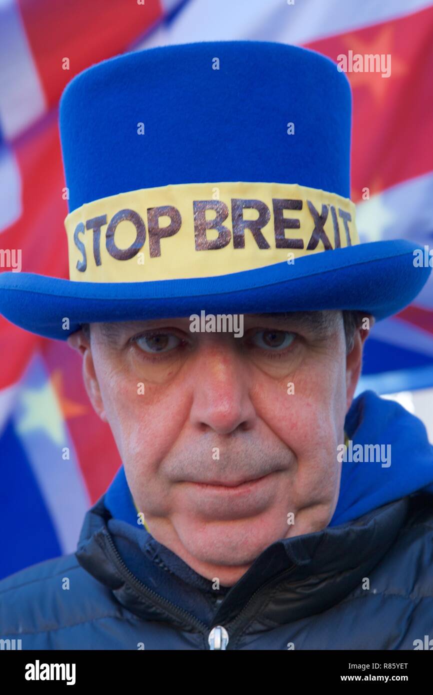 London, UK 13 December 2018. Steve Bray is already hard at work at dawn ...