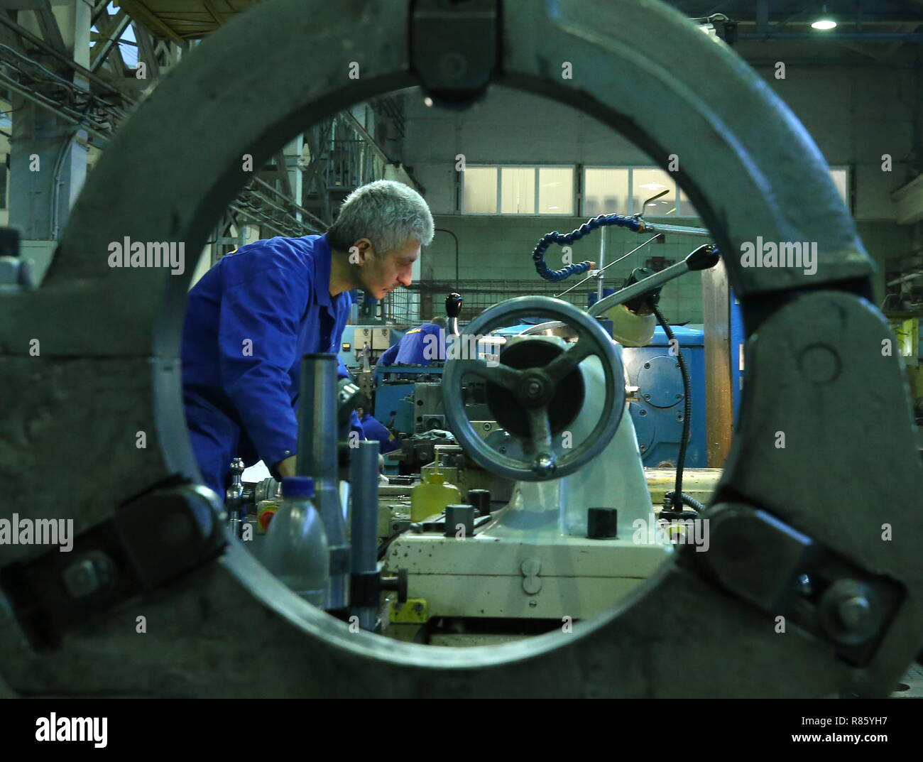 Machine Building Plant High Resolution Stock Photography and Images - Alamy