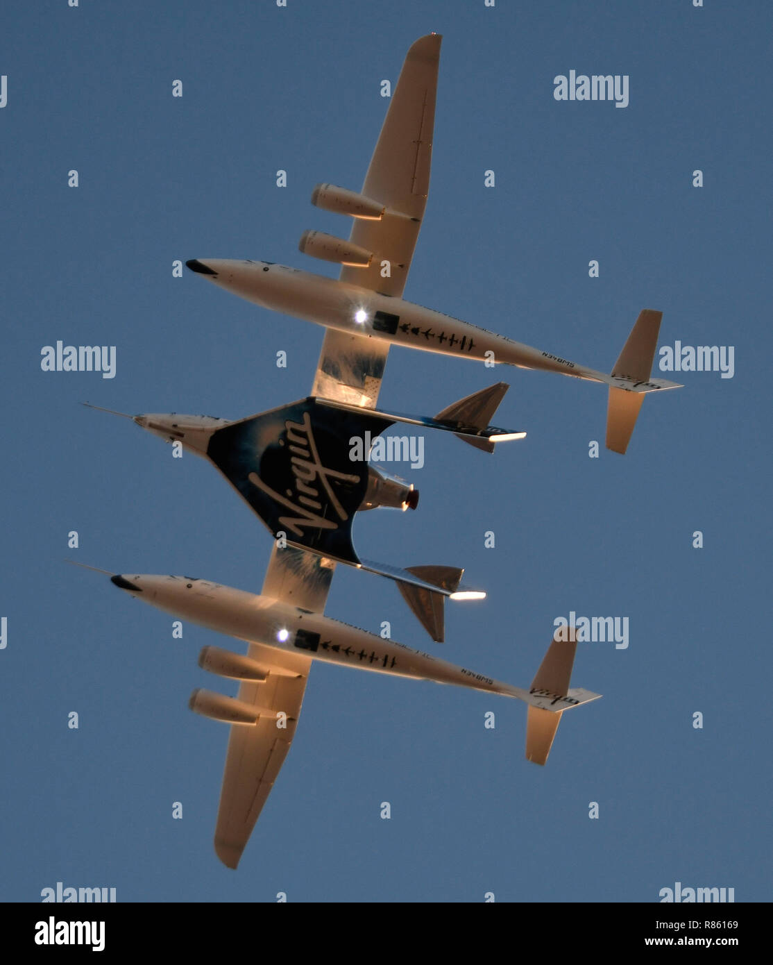 Virgin galactic spaceshiptwo in flight hi-res stock photography and ...