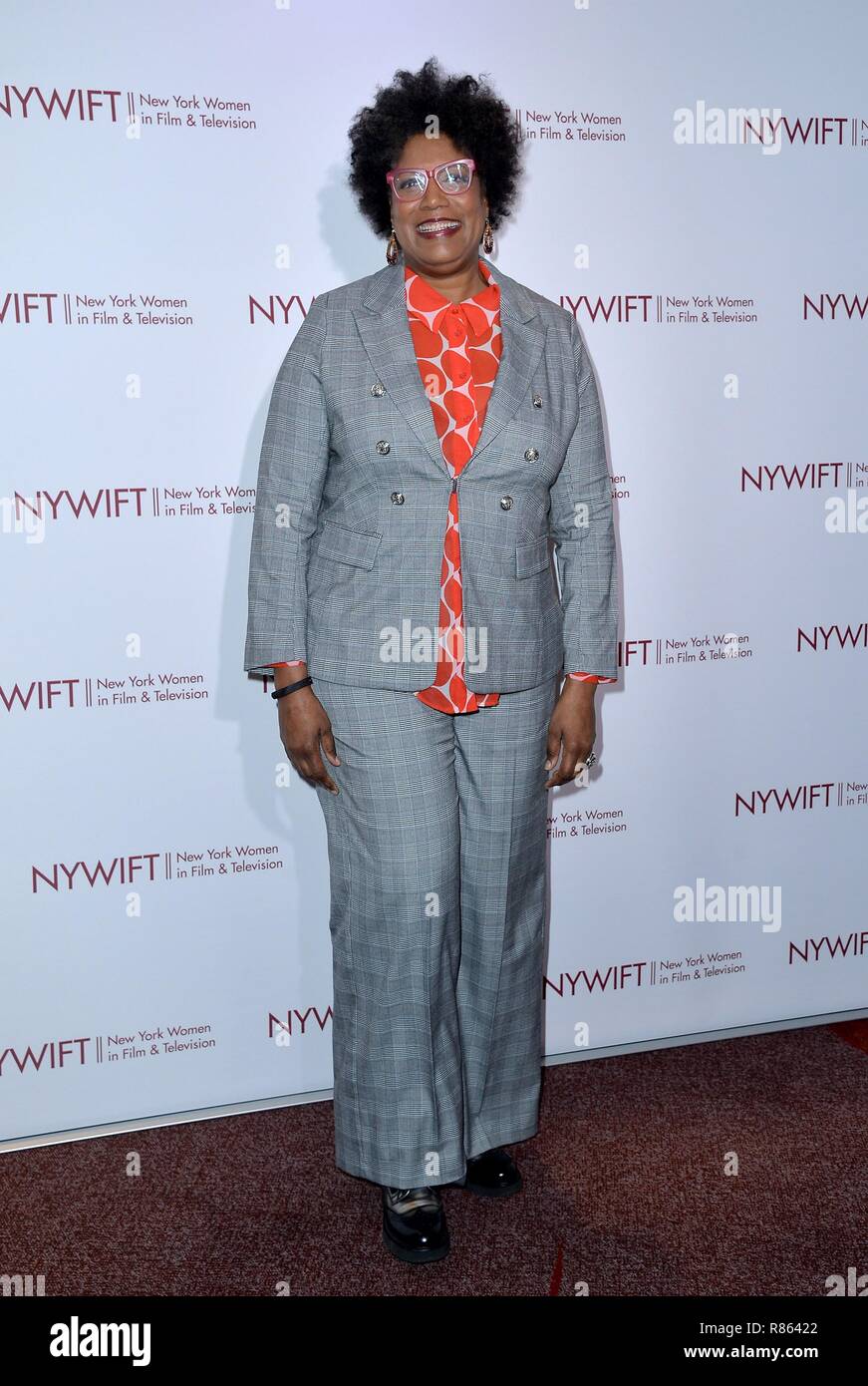 Nancy giles hi-res stock photography and images - Alamy