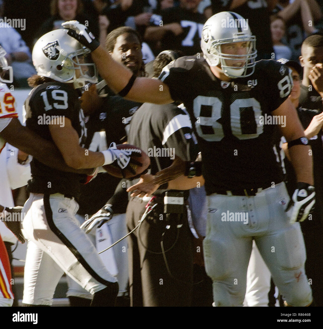 Oakland, California, USA. 30th Nov, 2008. Oakland Raiders tight end ...