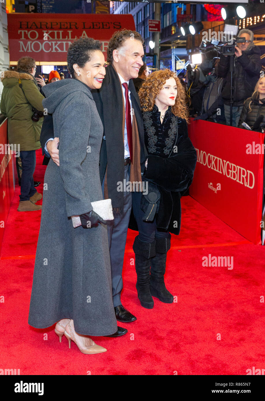 Allyson tucker and brian stokes mitchell hi-res stock photography and ...