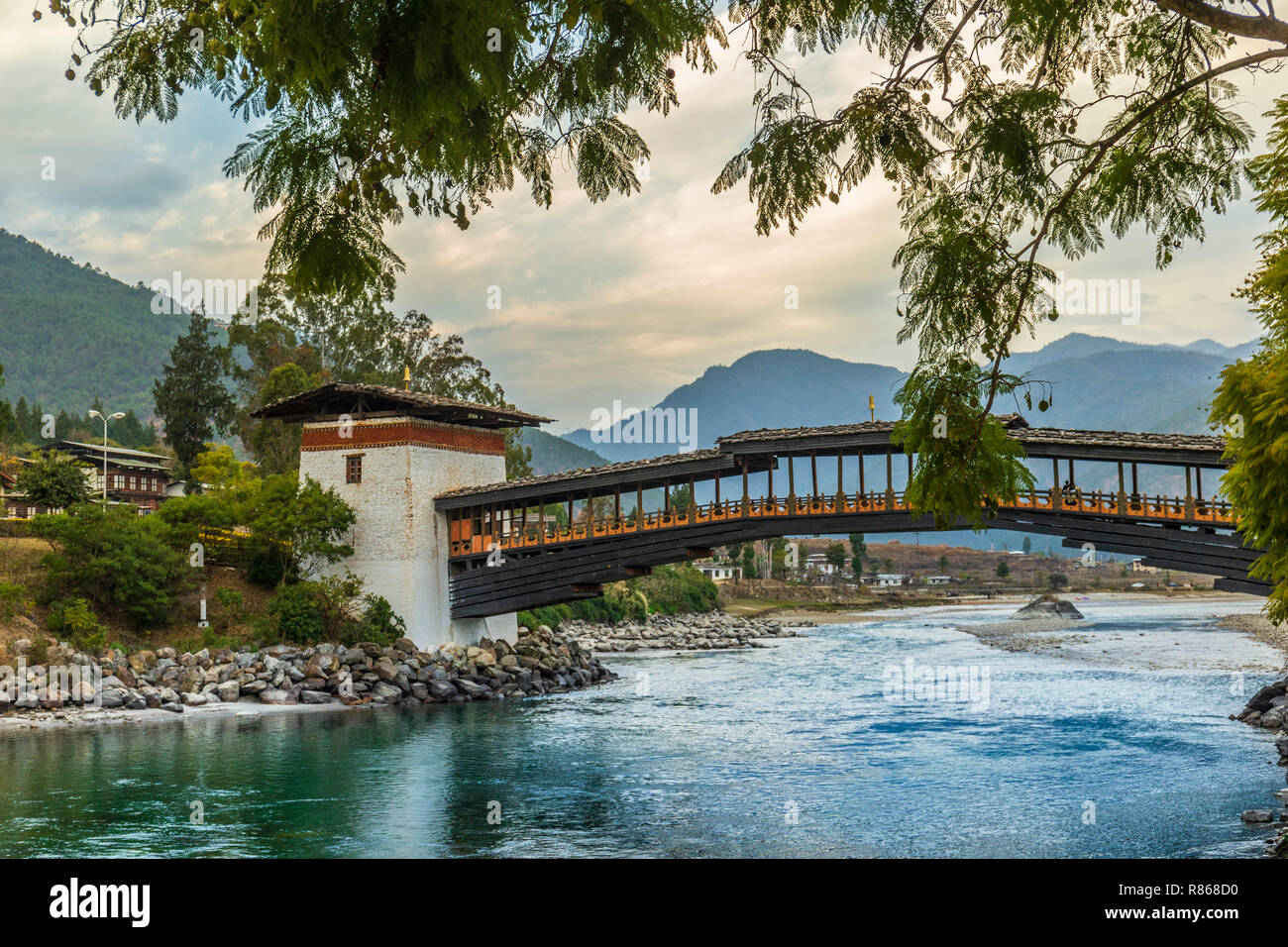 Recently rebuild wooden punakha bridge Stock Photo - Alamy