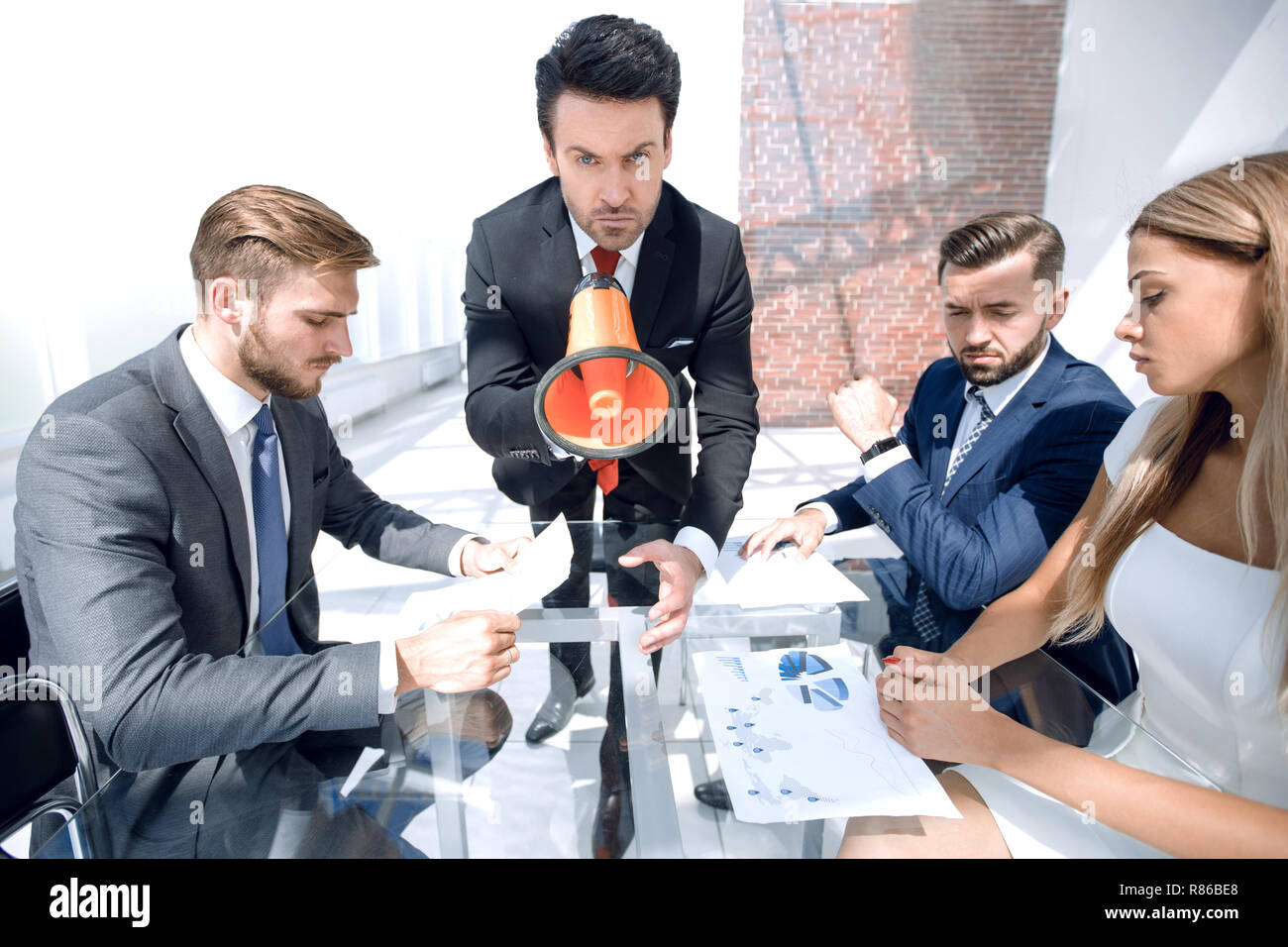 Talking to manager unhappy hi-res stock photography and images - Alamy