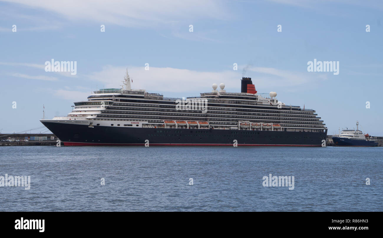 Cunard queen victoria hi-res stock photography and images - Alamy