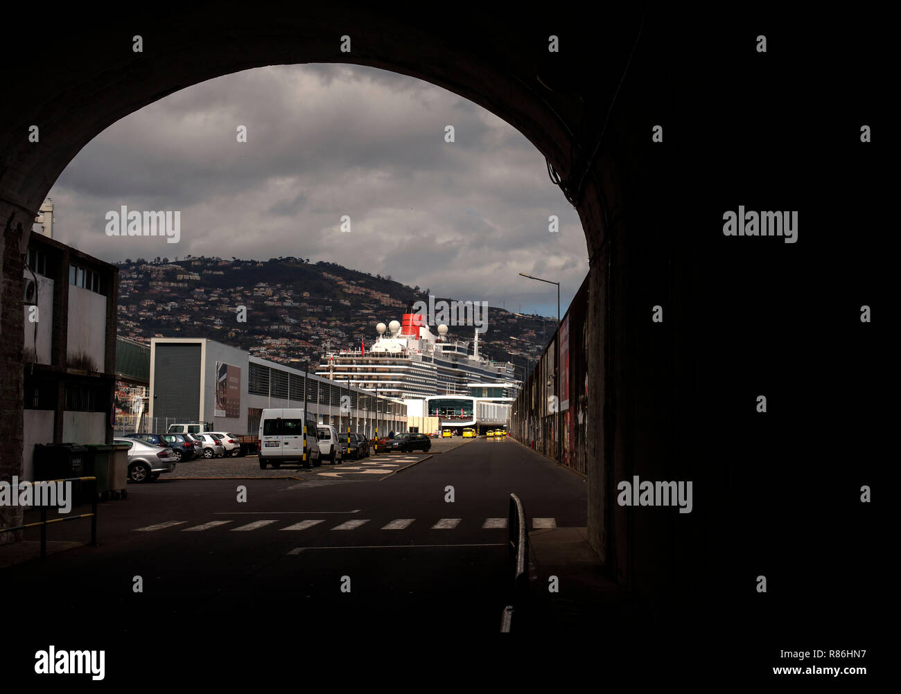 Queen victoria crossing the sea hi-res stock photography and images - Alamy
