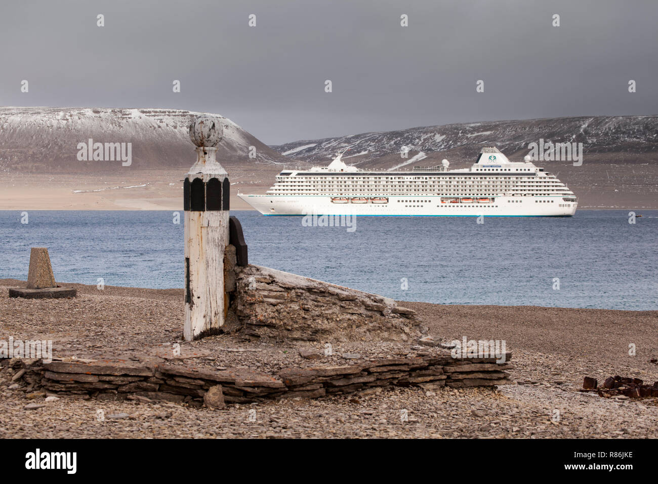 Crystal Serenity at Beechey Island Northwest Passage Stock Photo - Alamy
