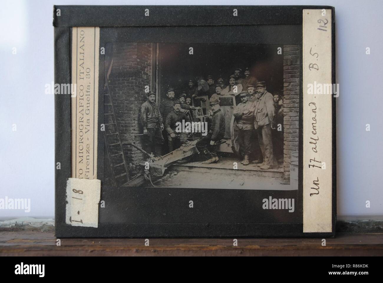 Plaque photographique hi-res stock photography and images - Alamy