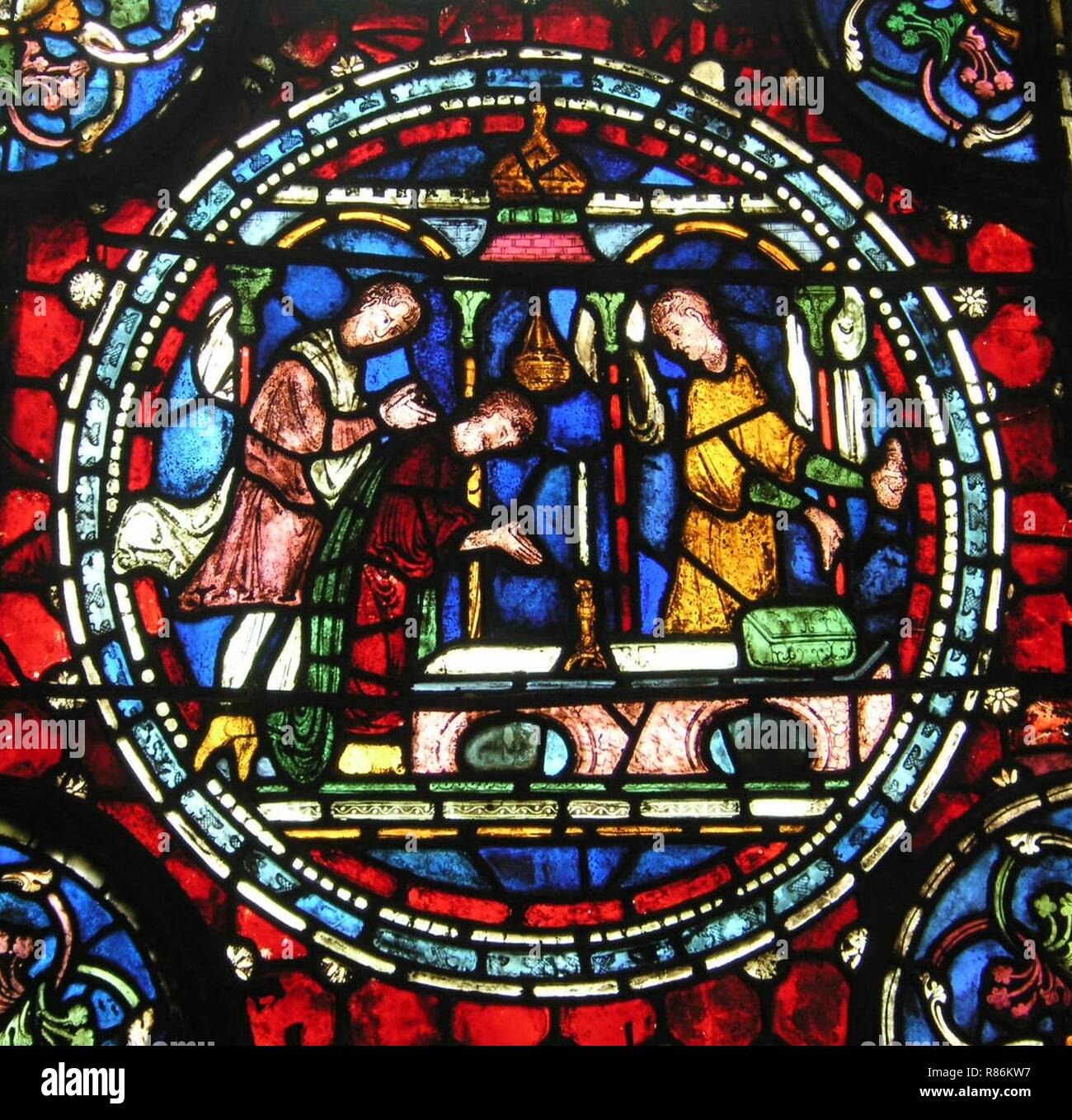 Canterbury Cathedral 101 medieval rondel Stock Photo - Alamy