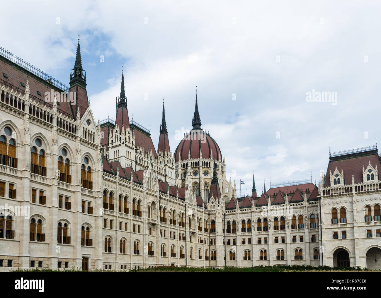 Hungary budapest hungarian parliament hi-res stock photography and ...