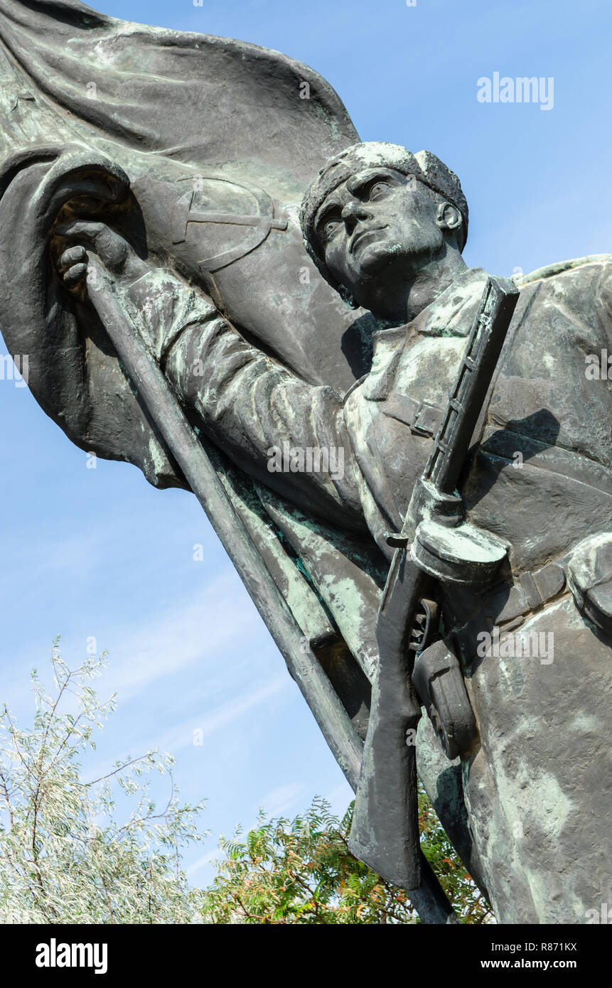 Red Army soldier statue in Memento Park, Budapest, Hungary Stock Photo ...