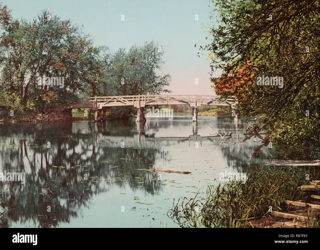 Concord bridge hi-res stock photography and images - Alamy