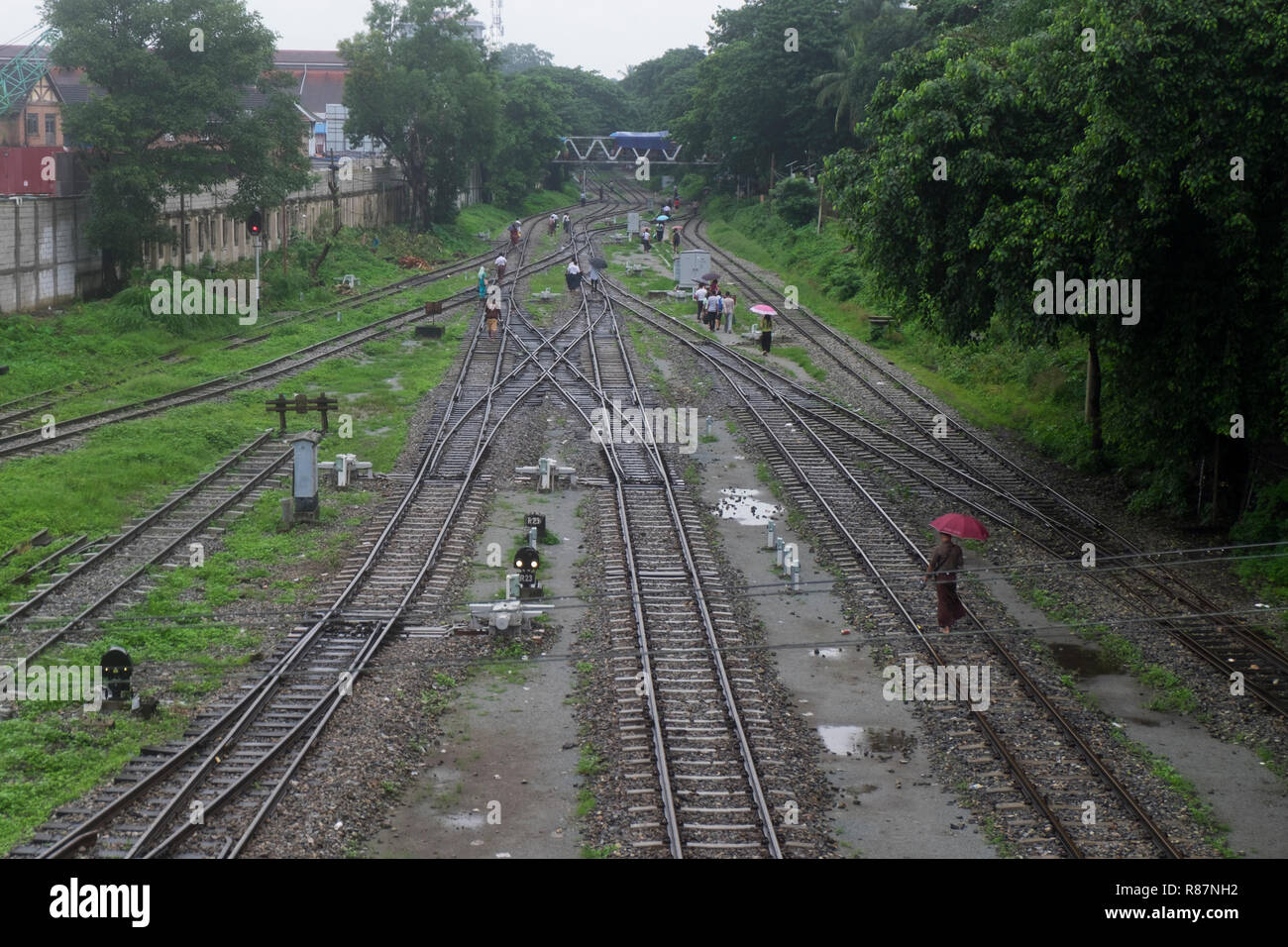 Wet railroad tracks hi-res stock photography and images - Alamy
