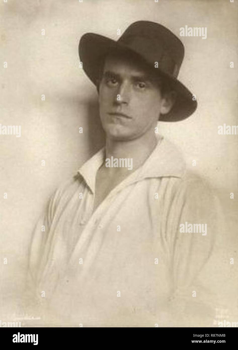 Carl de Vogt 1920 by Alex Binder Stock Photo - Alamy