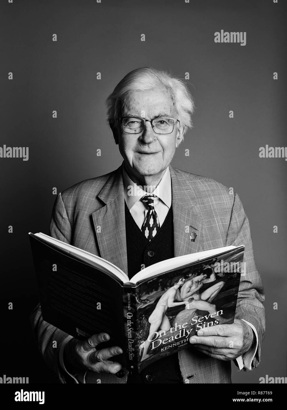 Kenneth baker mp hi-res stock photography and images - Alamy