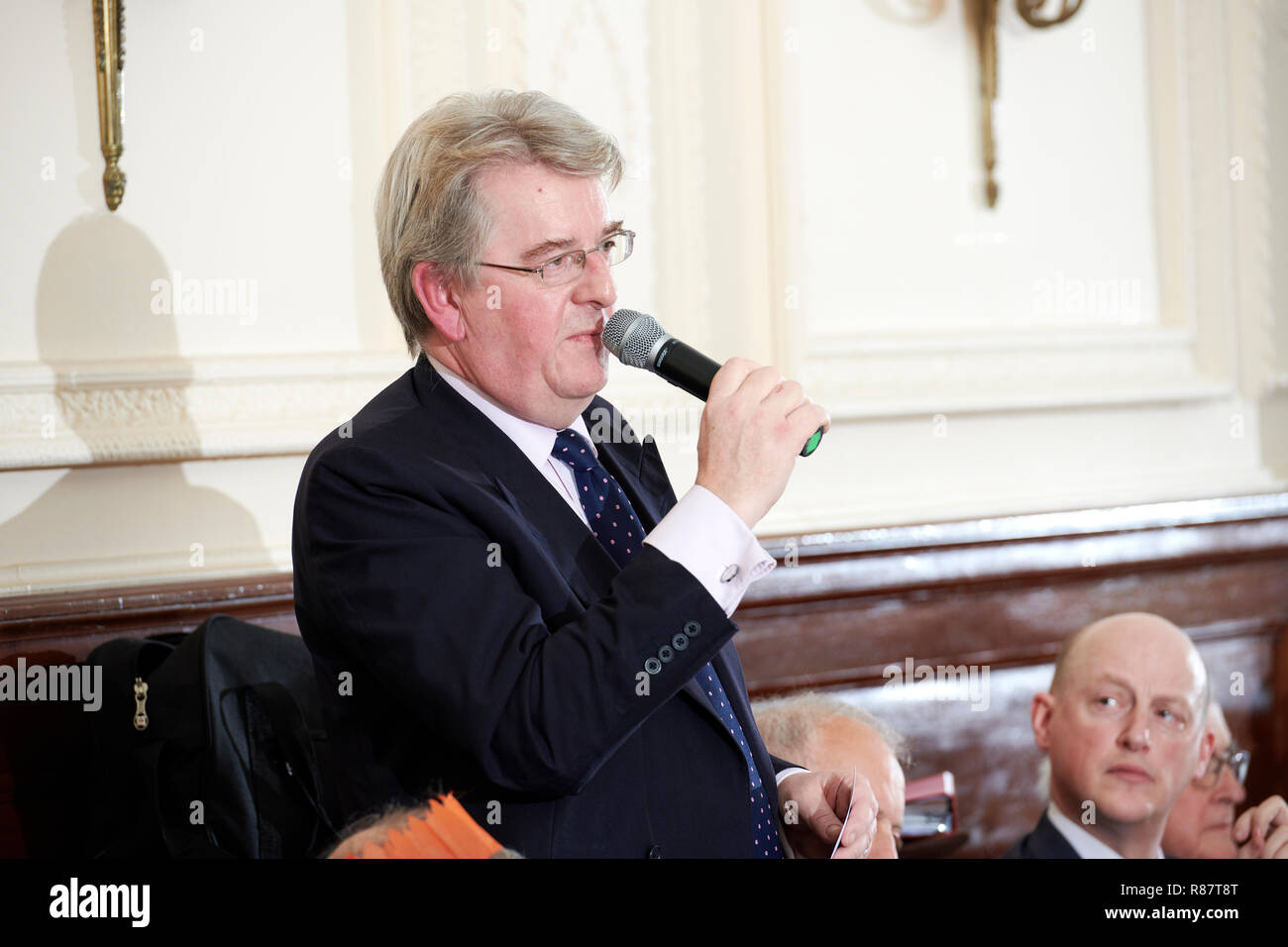 Robert hardman hi-res stock photography and images - Alamy