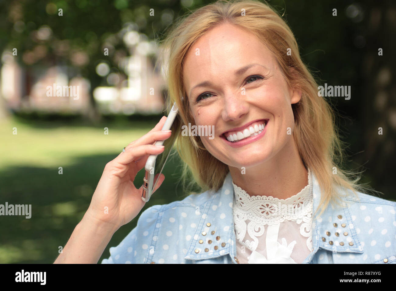 Beautiful blonde woman perfect hi-res stock photography and images - Alamy
