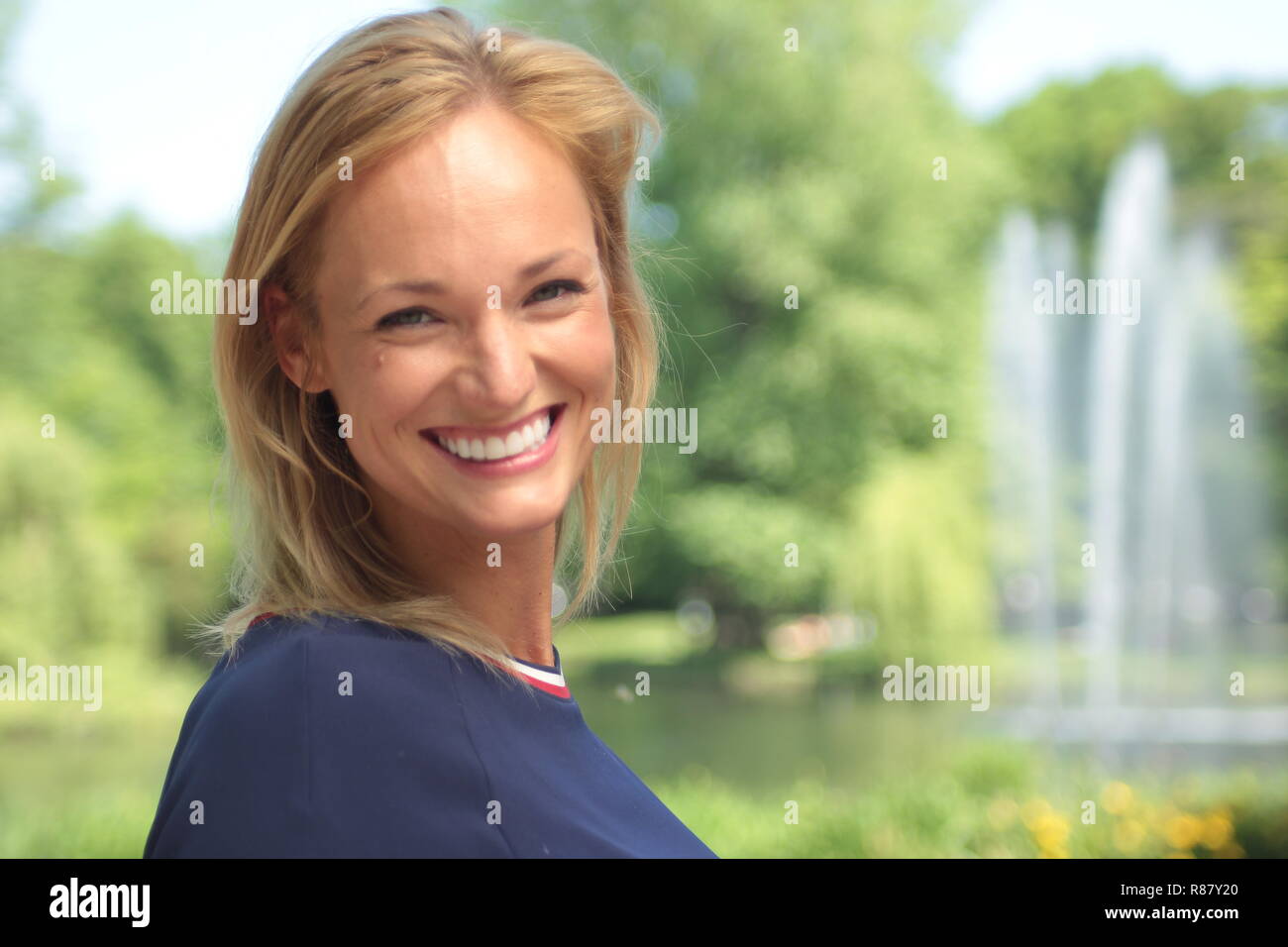 Beautiful woman outside Stock Photo - Alamy
