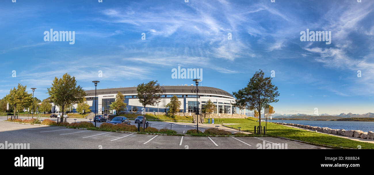 Molde stadium hi-res stock photography and images - Alamy