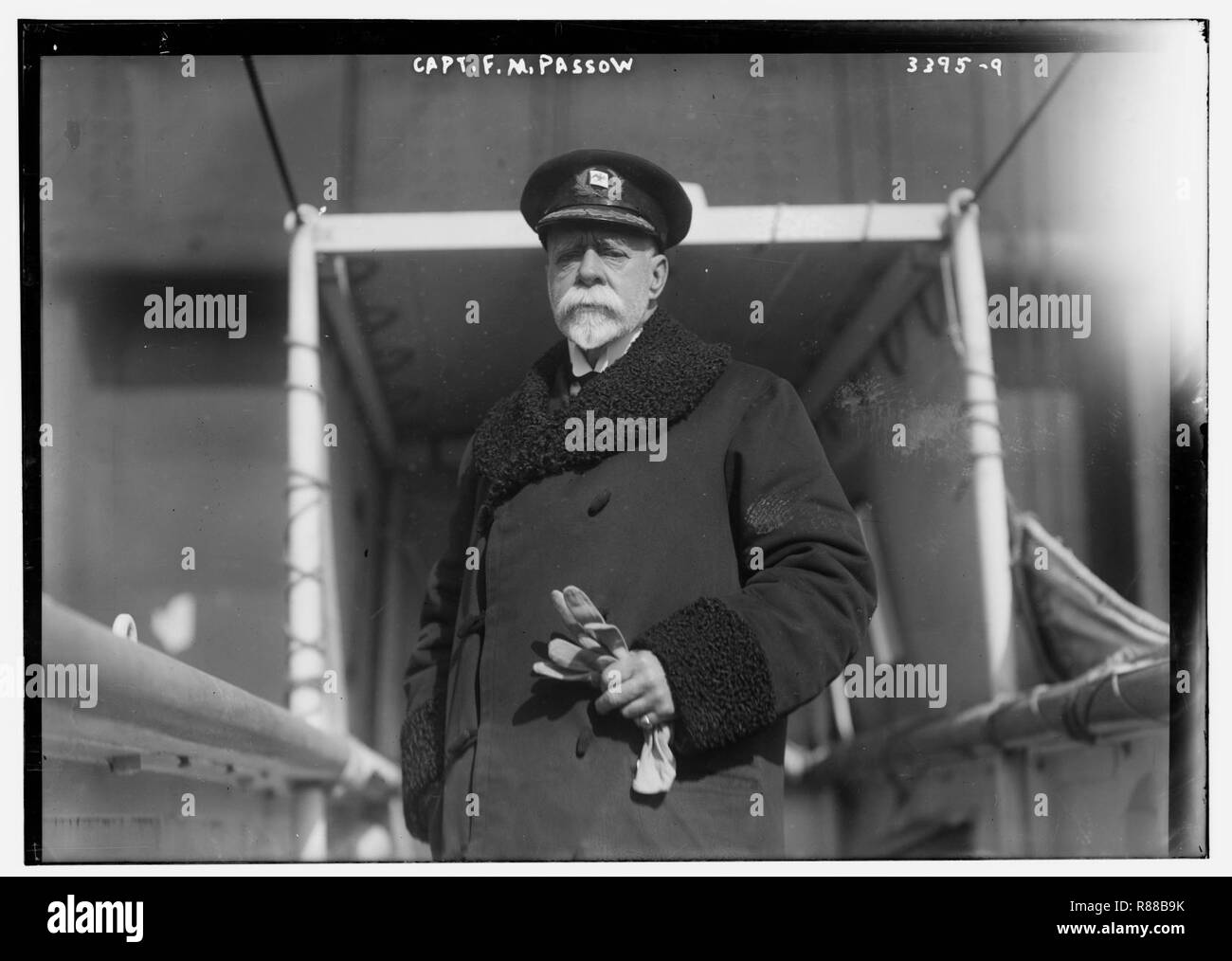 Capt f m Black and White Stock Photos & Images - Alamy