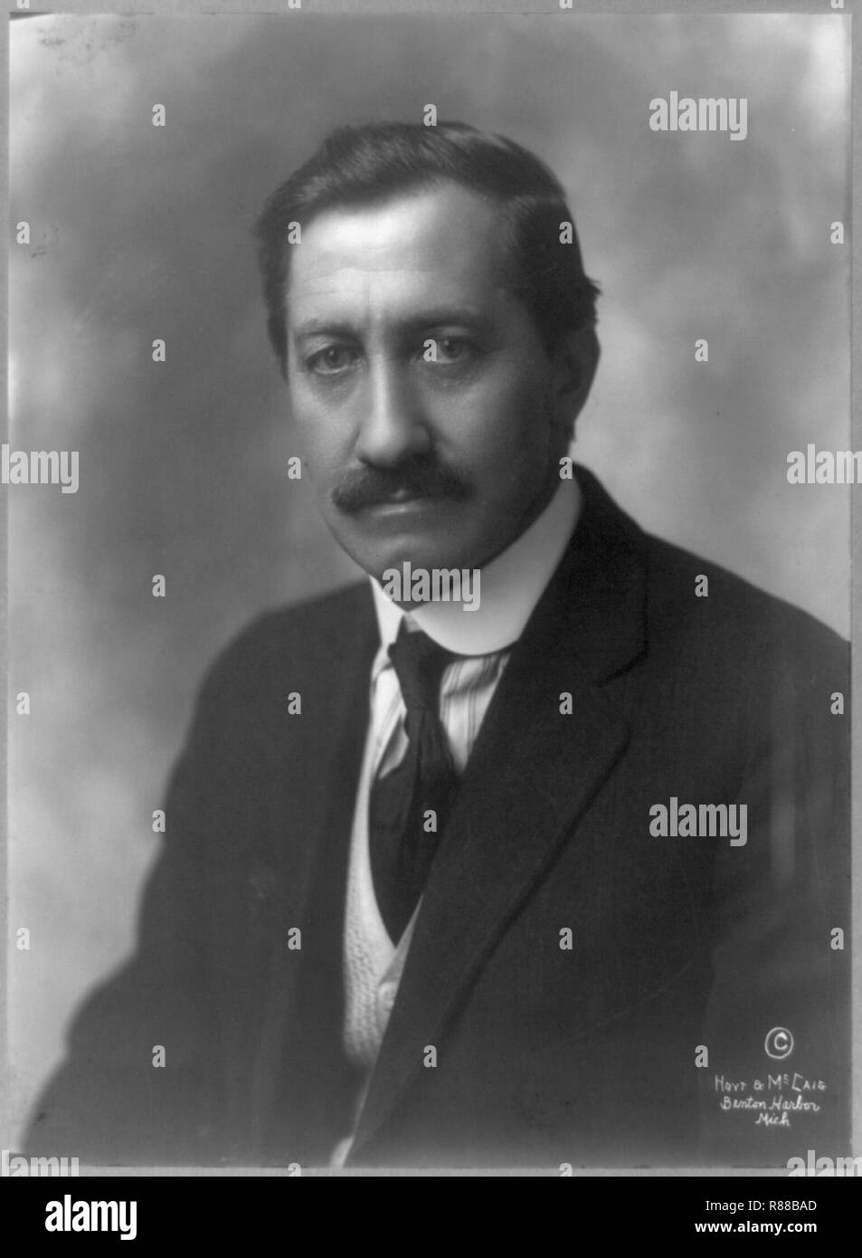 Frederick albert cook Black and White Stock Photos & Images - Alamy