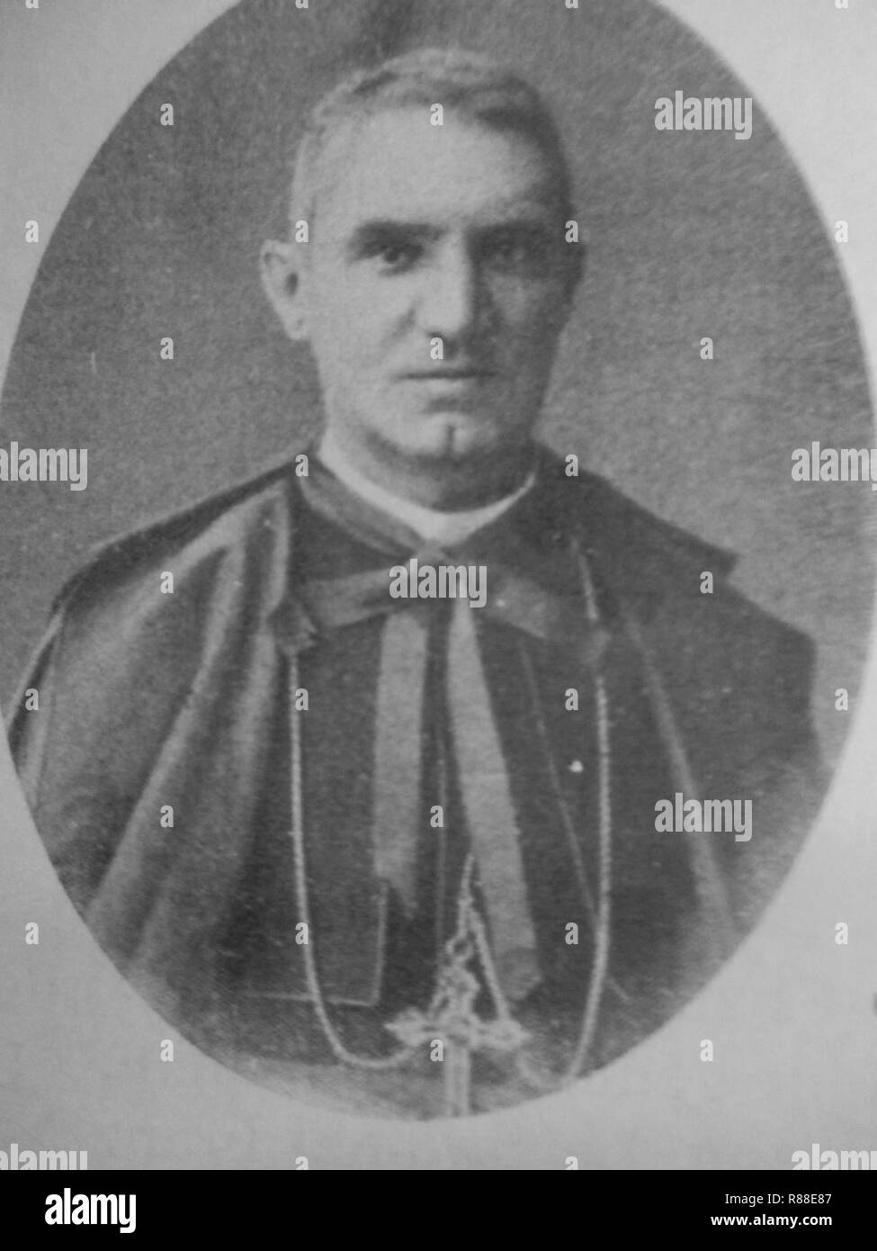 Cardinal de Black and White Stock Photos & Images - Alamy