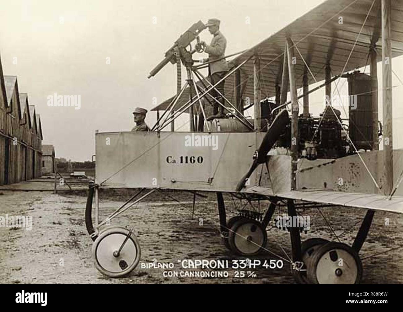 Caproni Ca.33 - Cannoncino Stock Photo - Alamy