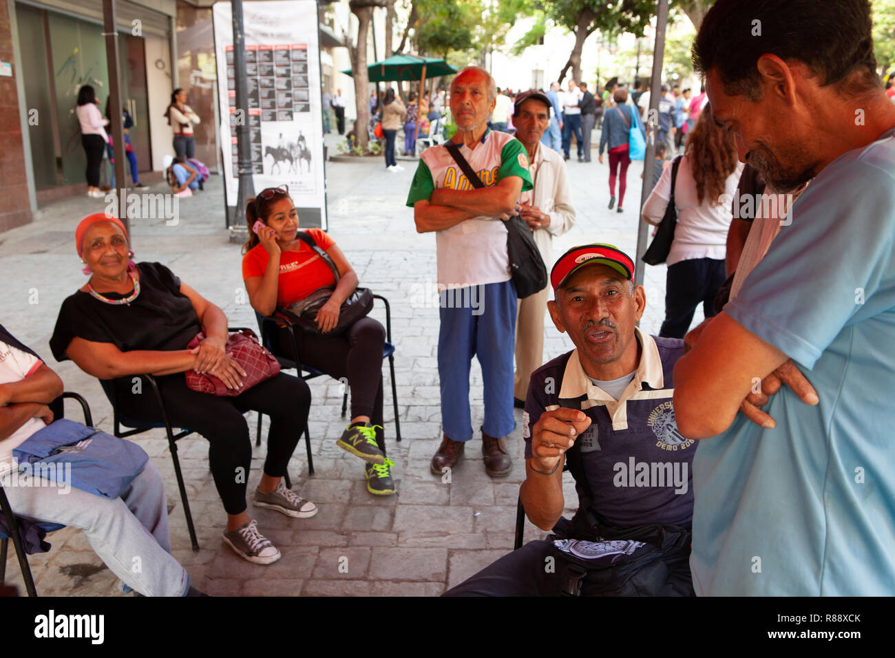 Street scene caracas hi-res stock photography and images - Alamy