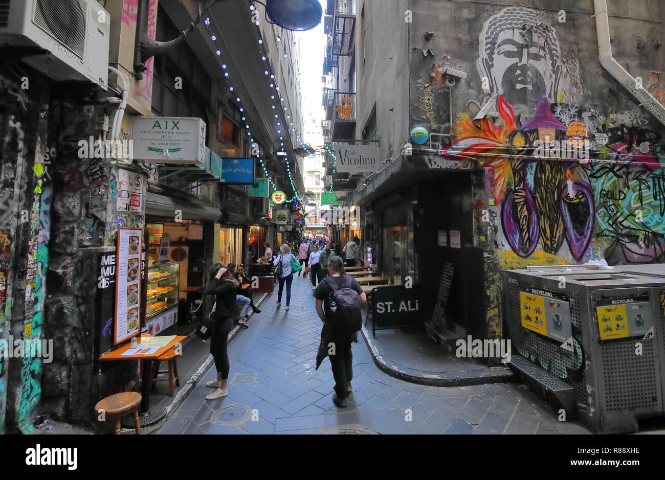 People visit Centre Place in Melbourne Australia Stock Photo - Alamy