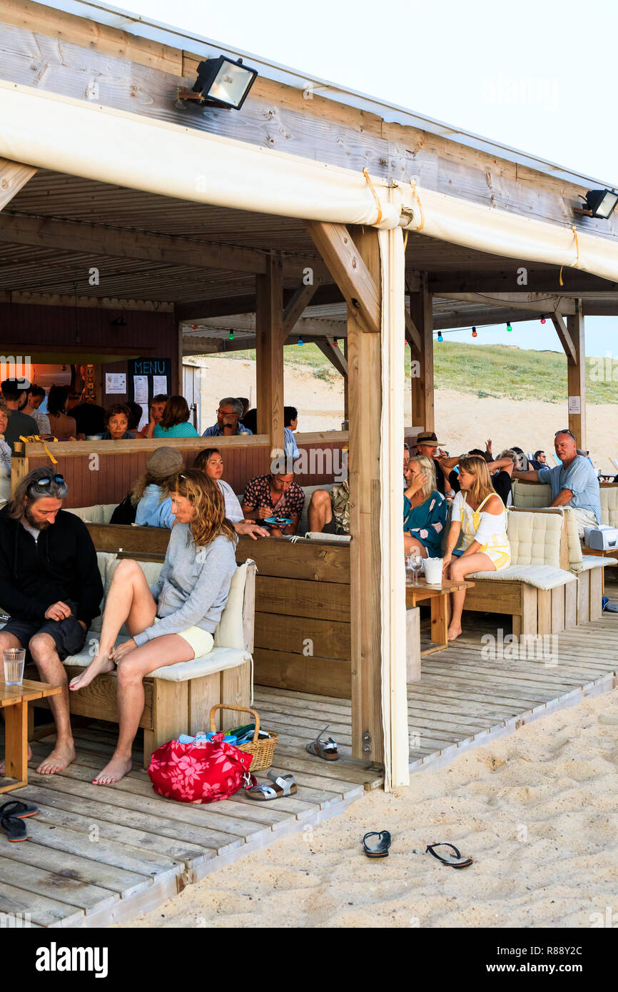 South of france beach bar hi-res stock photography and images - Alamy