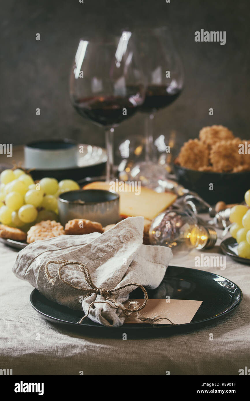 Dinner set table Stock Photo - Alamy