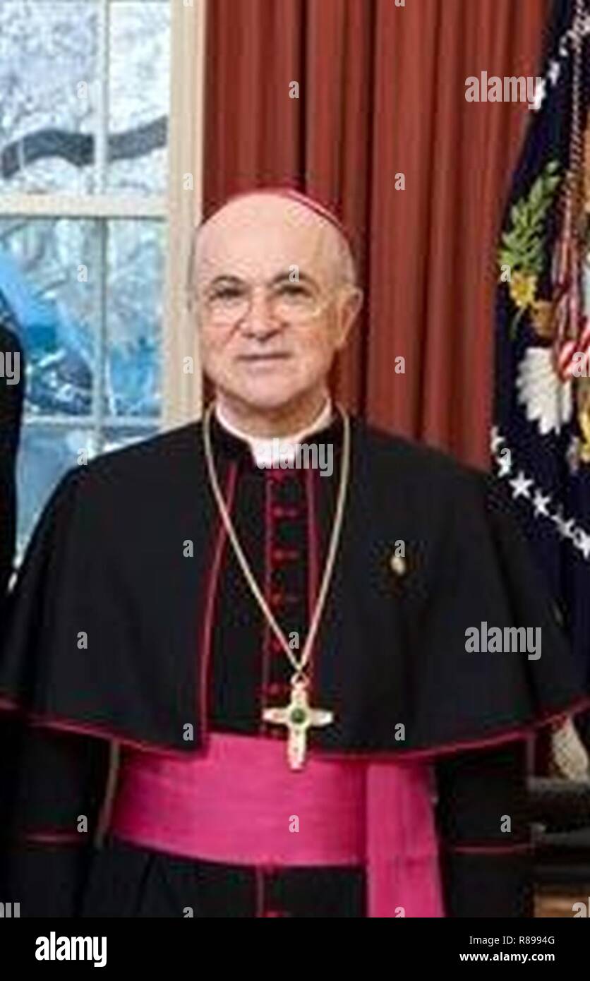 Carlo maria vigano hi-res stock photography and images - Alamy