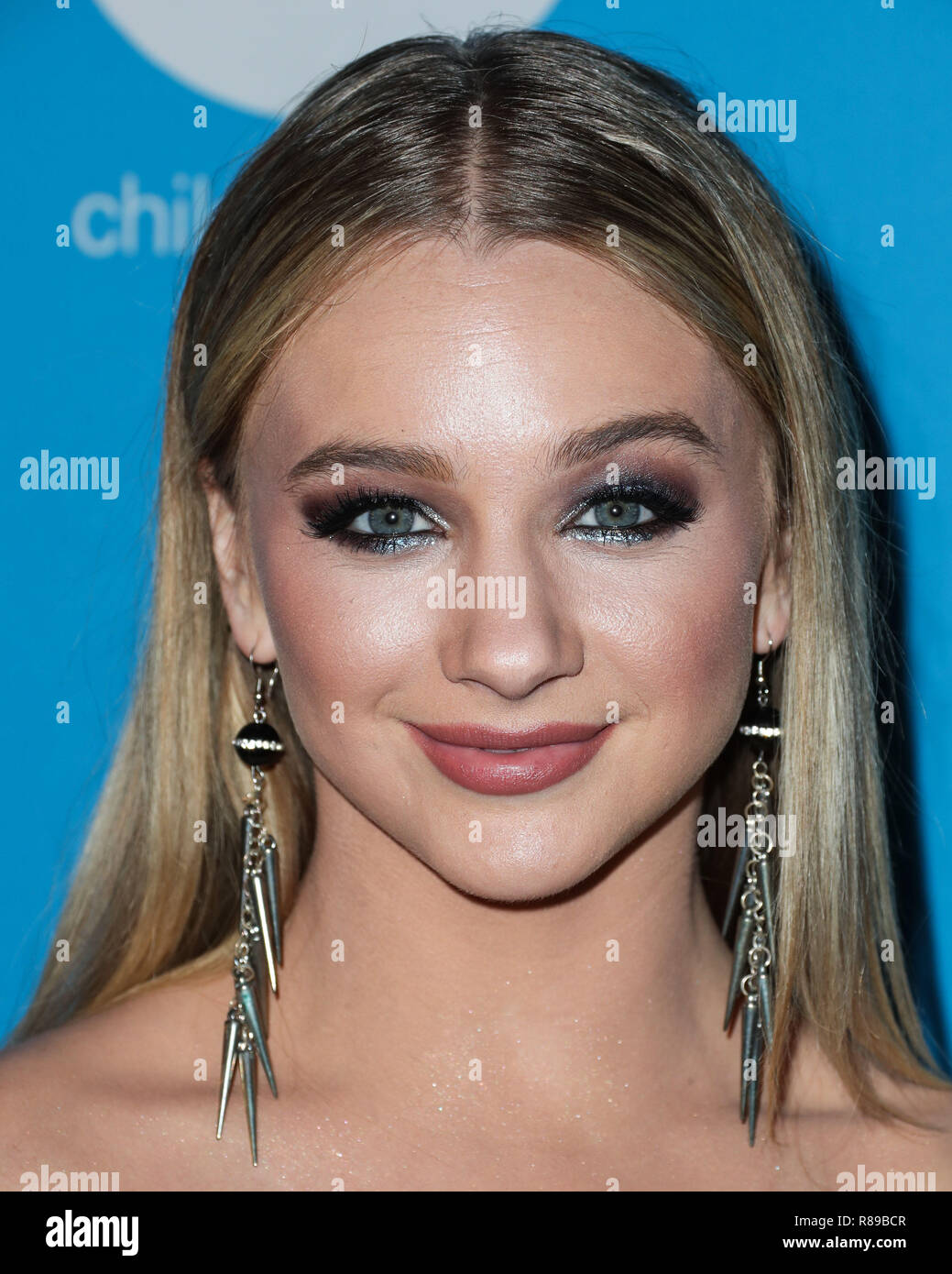 LOS ANGELES, CA, USA - OCTOBER 25: Mollee Gray at the Sixth Annual ...