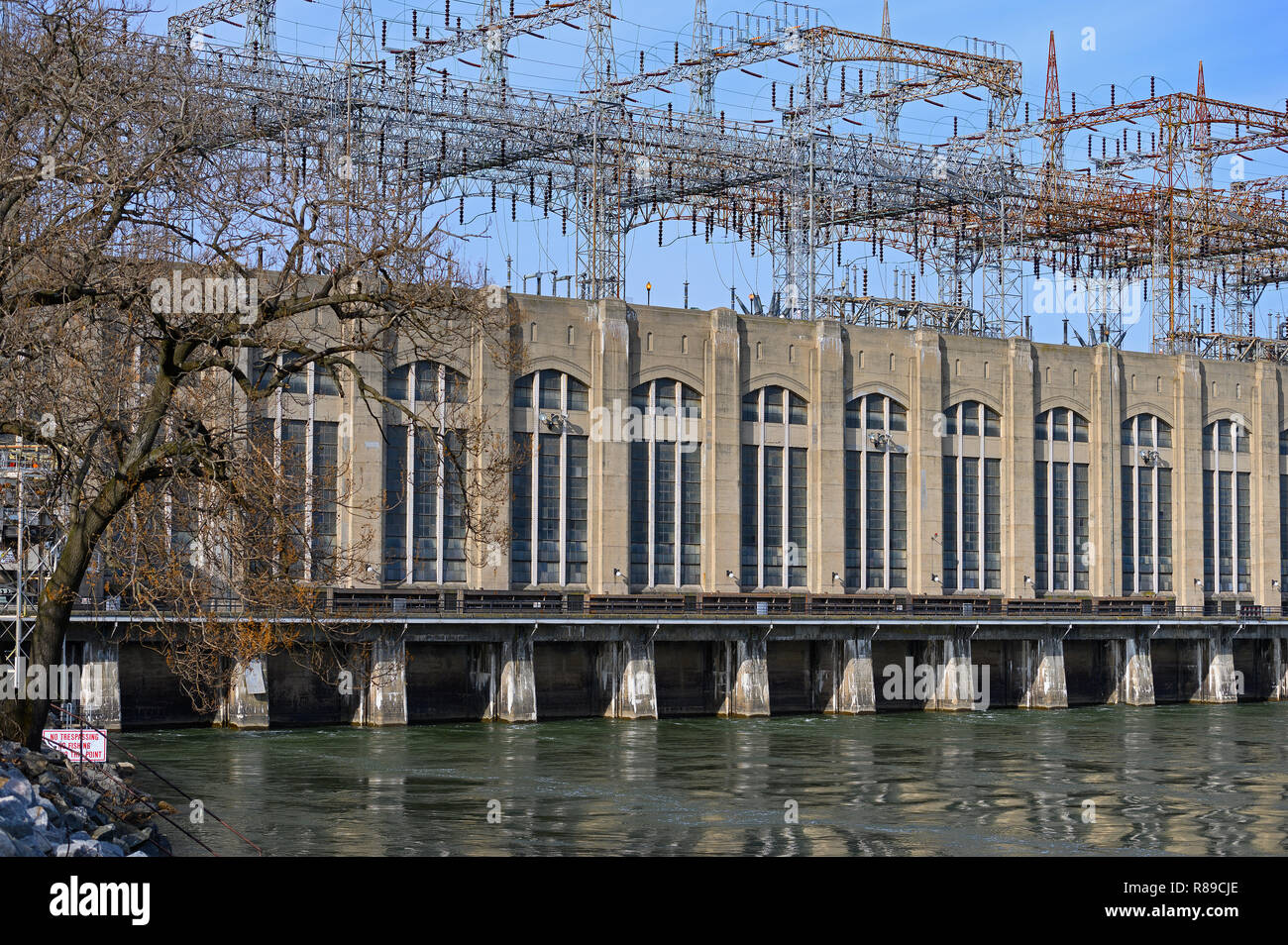 Hydroelectric Dam Power Station Stock Photo - Alamy