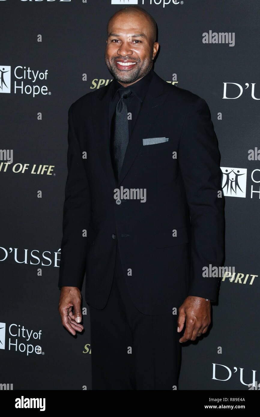 SANTA MONICA, LOS ANGELES, CA, USA - OCTOBER 11: Derek Fisher at the ...