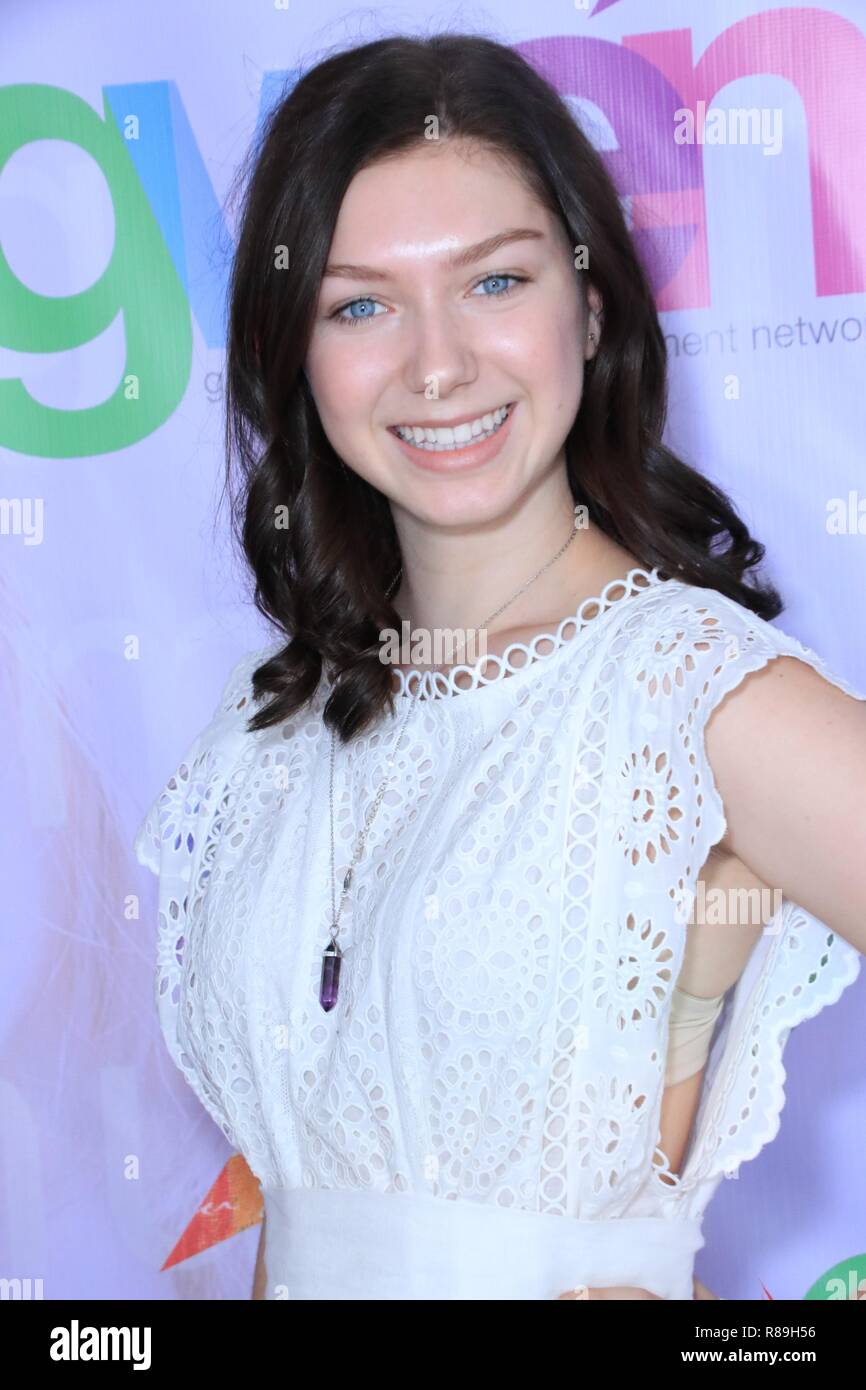 Isabella Blake's Instagram, Twitter & Facebook on IDCrawl