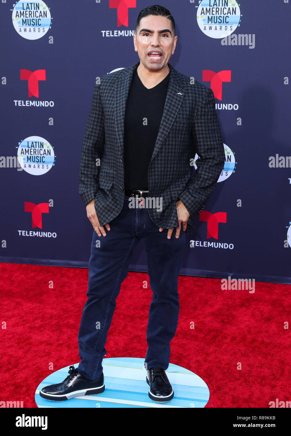 HOLLYWOOD, LOS ANGELES, CA, USA - OCTOBER 25: Piolin, Eddie Sotelo at ...