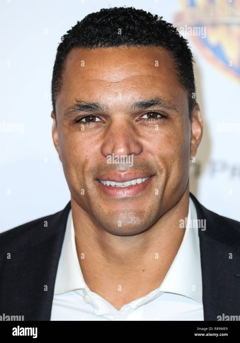 Tony gonzalez press hi-res stock photography and images - Alamy