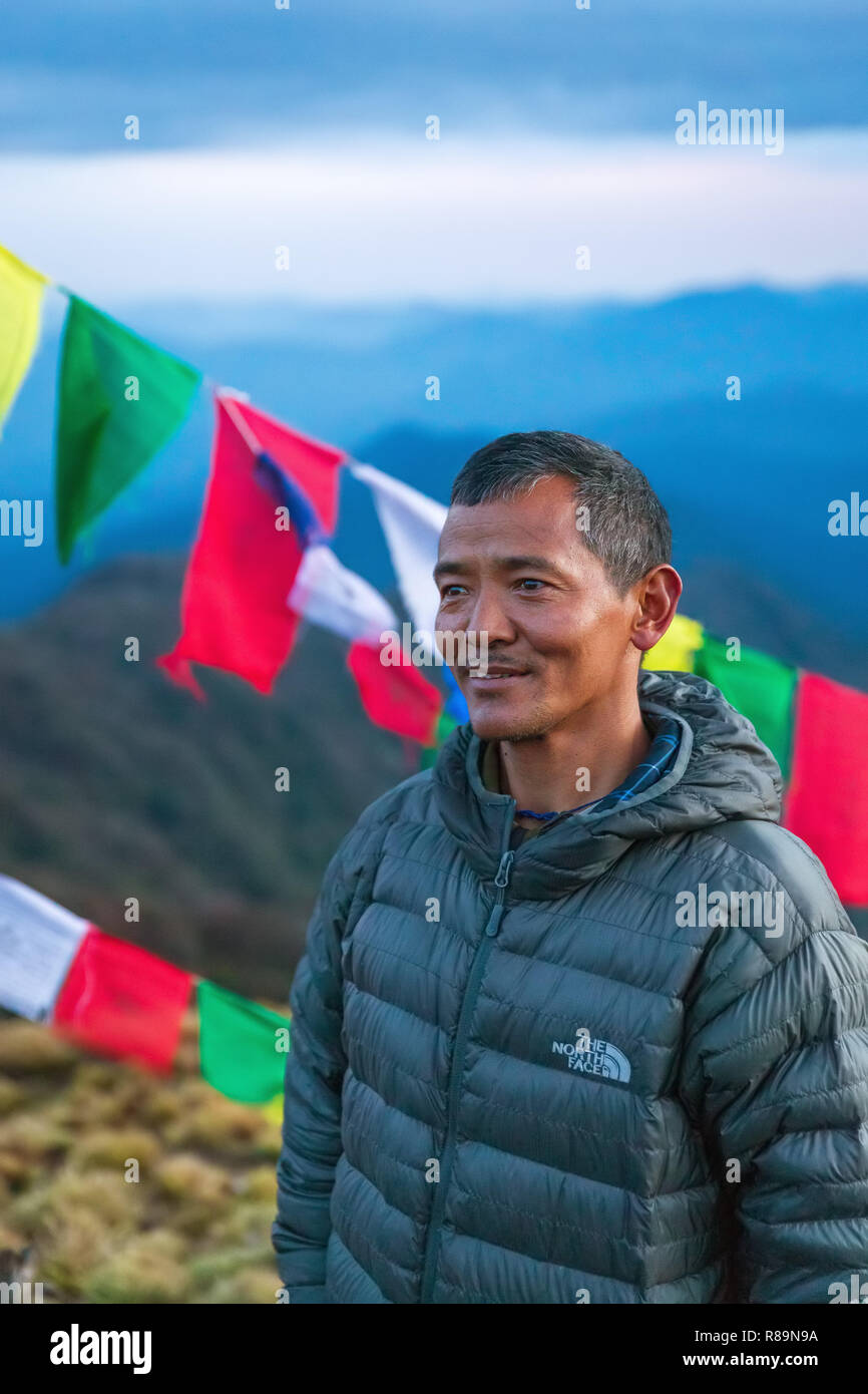 Tibetan sherpa hi-res stock photography and images - Alamy