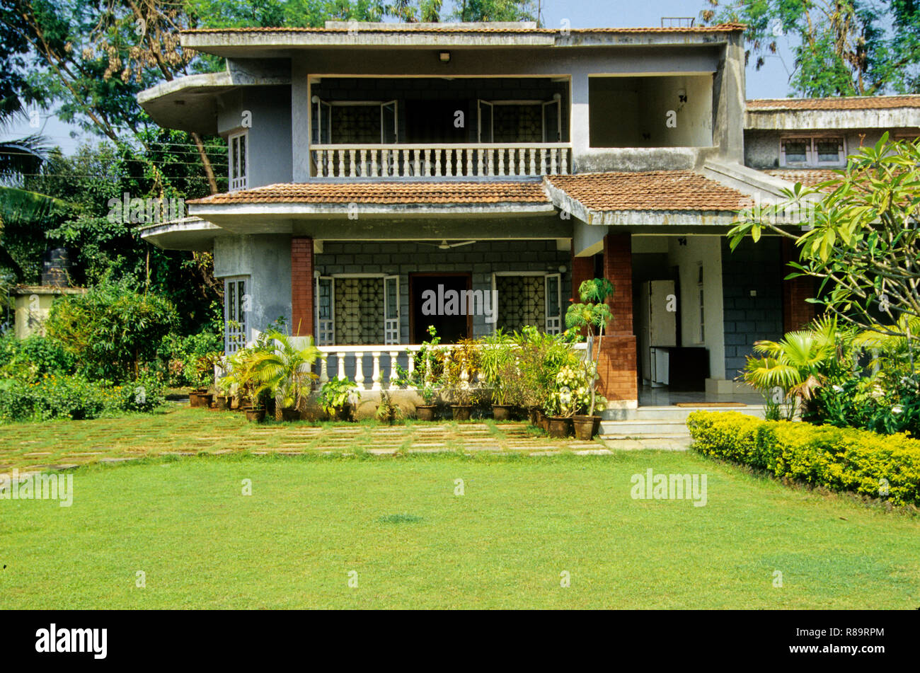 bungalow at panvel, mumbai bombay, maharashtra, india Stock Photo - Alamy