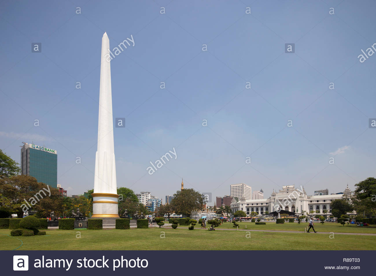 Myanmar Independence Monument Obelisk High Resolution Stock Photography ...