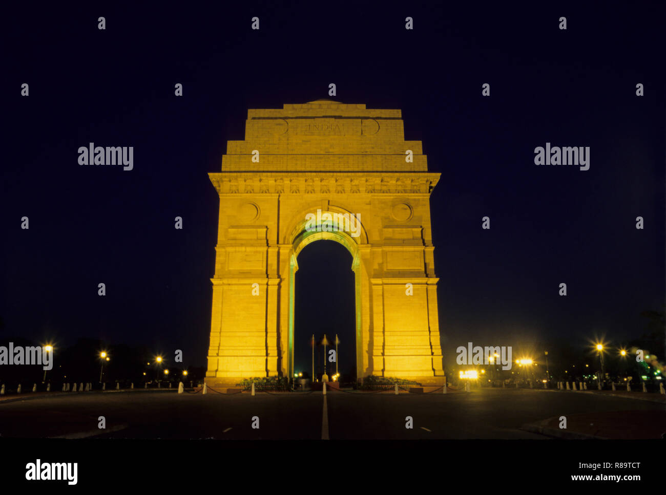 Illuminated India Gate, New Delhi, India Stock Photo - Alamy