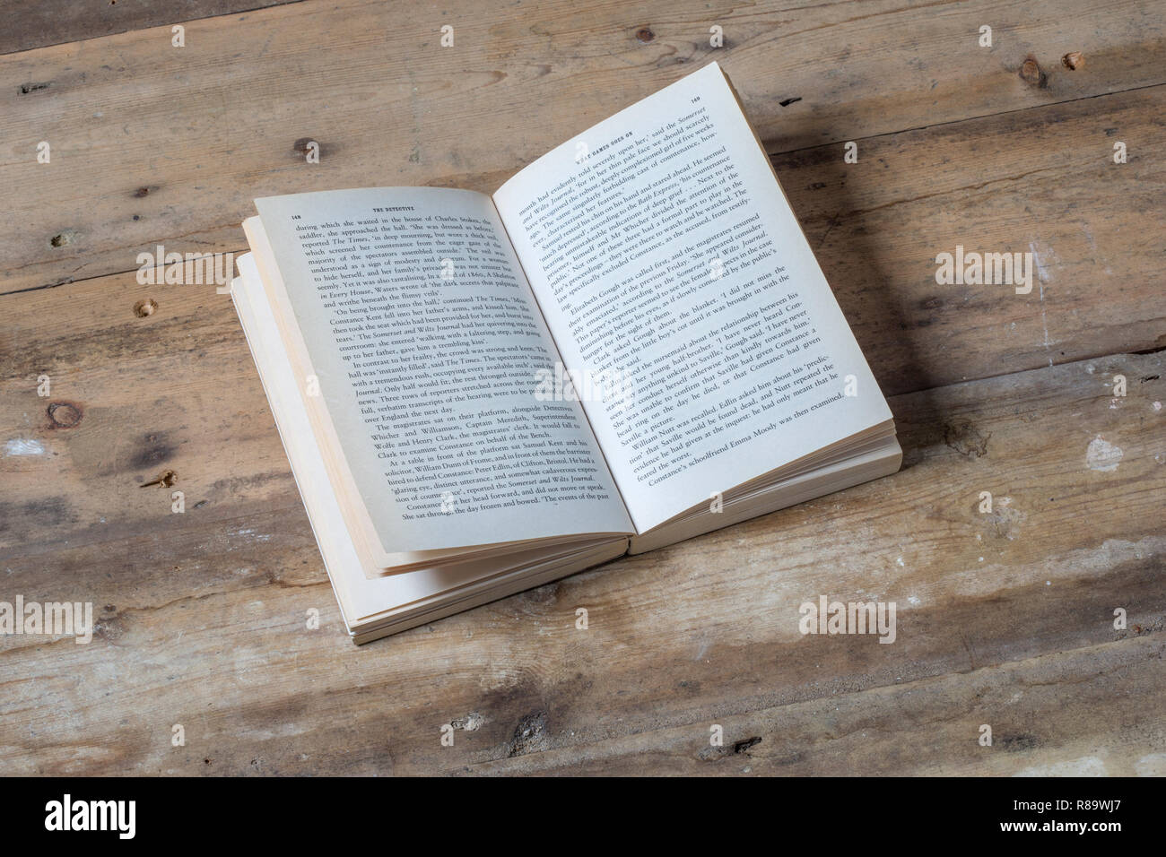 Book pages spread hi-res stock photography and images - Alamy