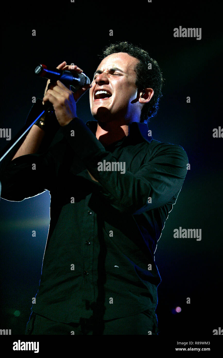 Colombian born singer, Fonseca performs in concert at the James L ...