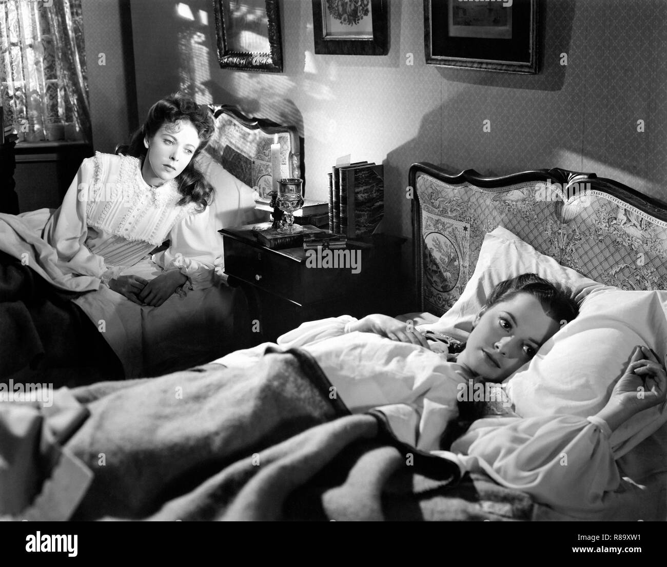 Devotion Year : 1946 USA Director : Curtis Bernhardt Olivia de Havilland, Ida Lupino Stock Photo ...